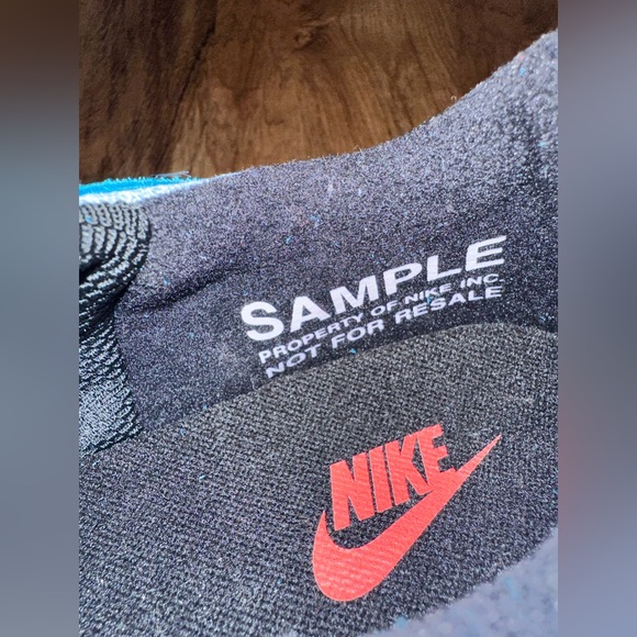 Nike | Shoes | Nike Free Run 2 Cyber Teal Aluminum Sample | Poshmark